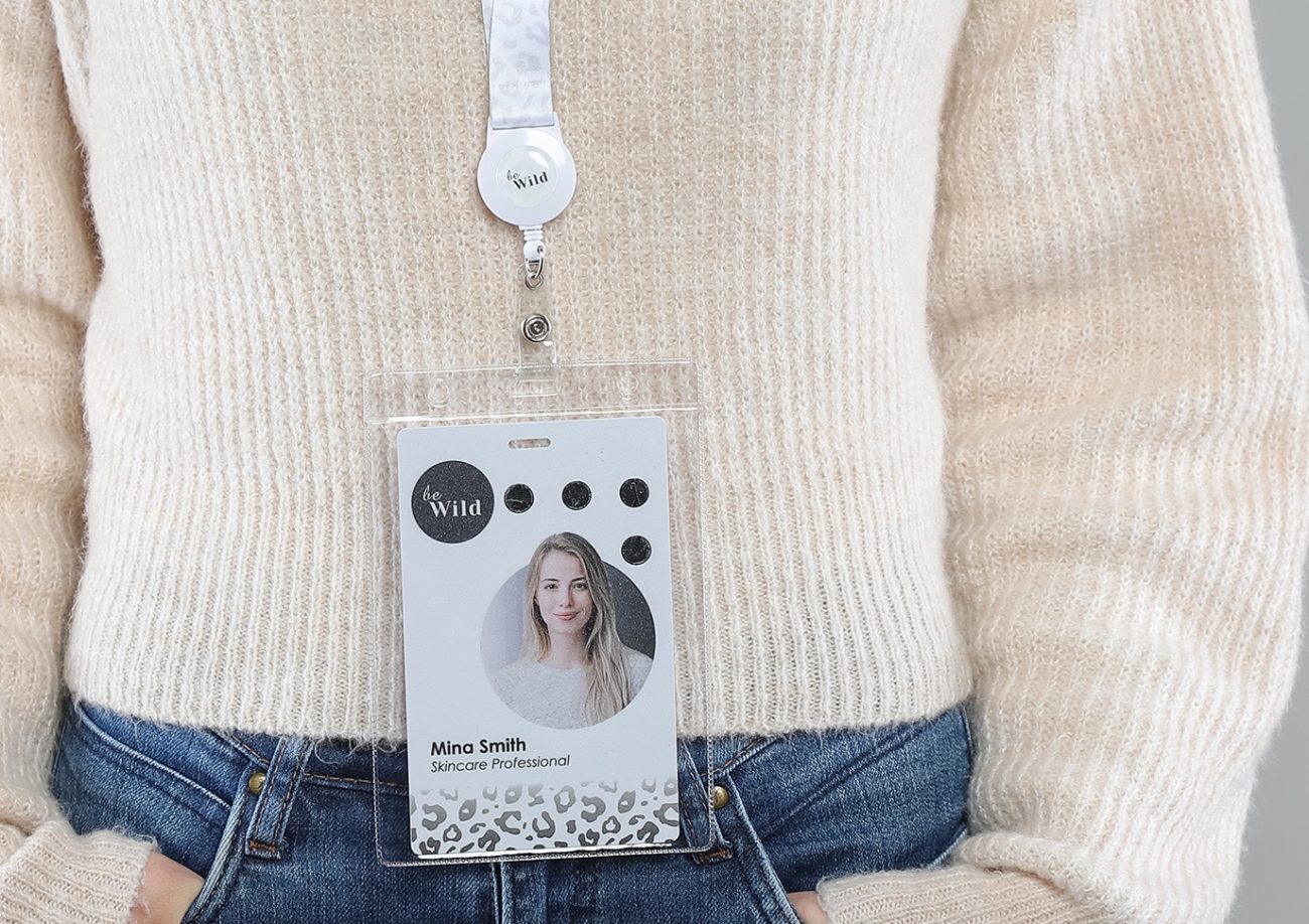 Lanyards for identification of employees - Cards Print